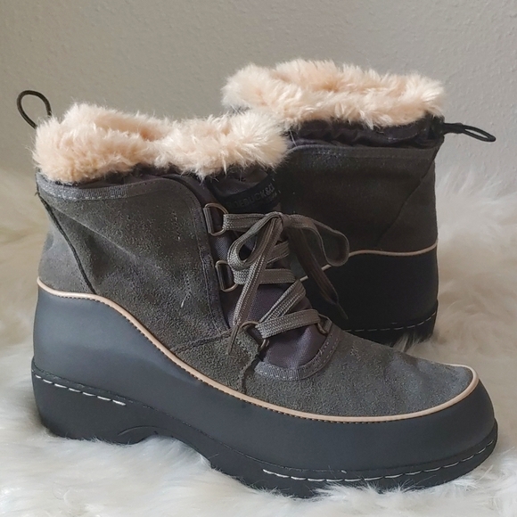 roebuck & co | Shoes | Roebuck Co Thermolite Flurry Boots | Poshmark
